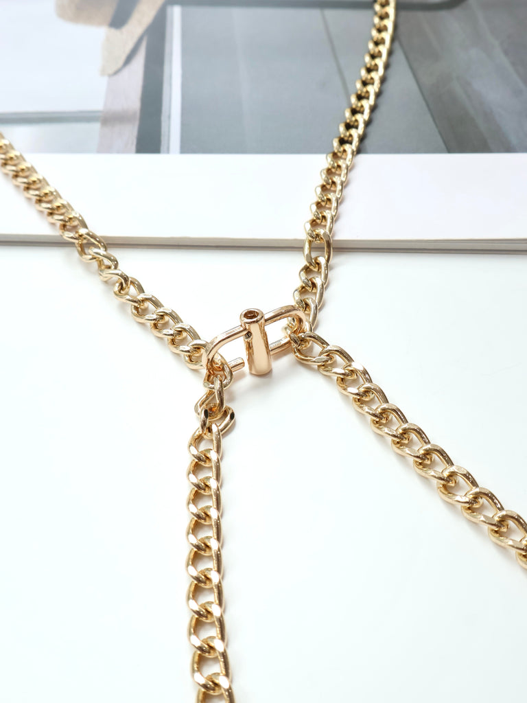 Chain Buckle – Rachel Smith Official